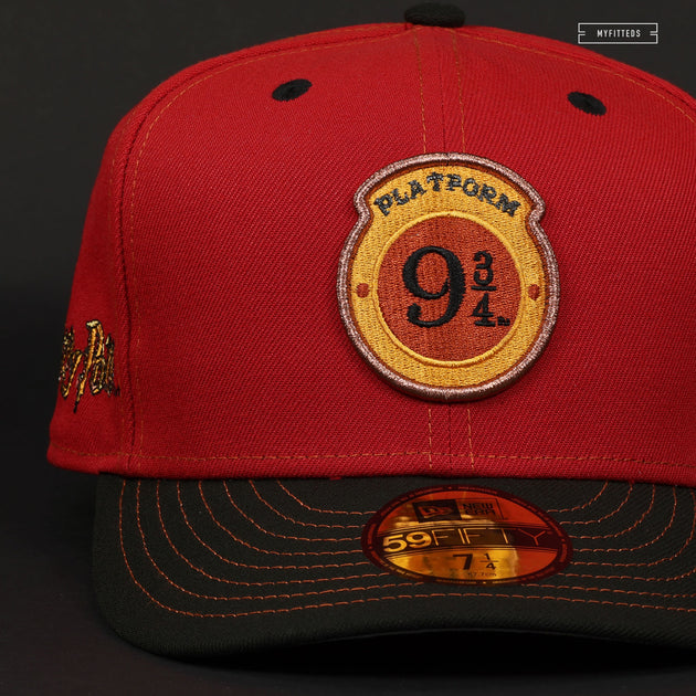 HARRY POTTER™ KING'S CROSS STATION PLATFORM 9¾ HEDWIG™ NEW ERA FITTED ...